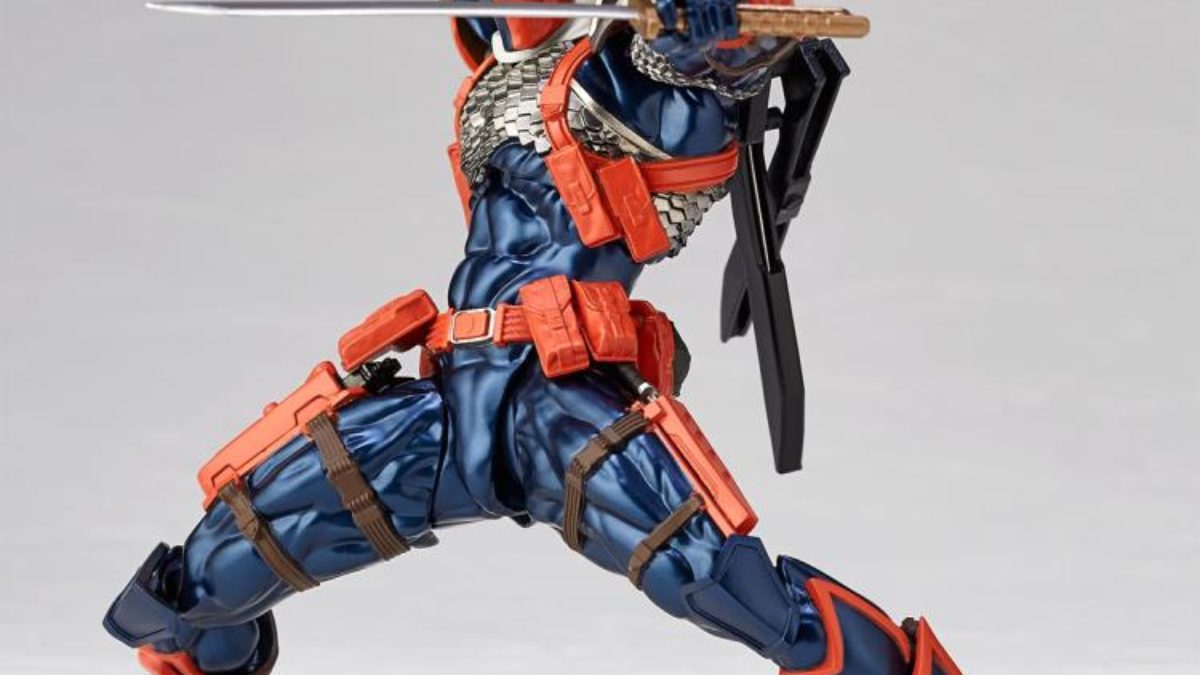 Deathstroke Revoltech Figure Hits Stores in Early 2019