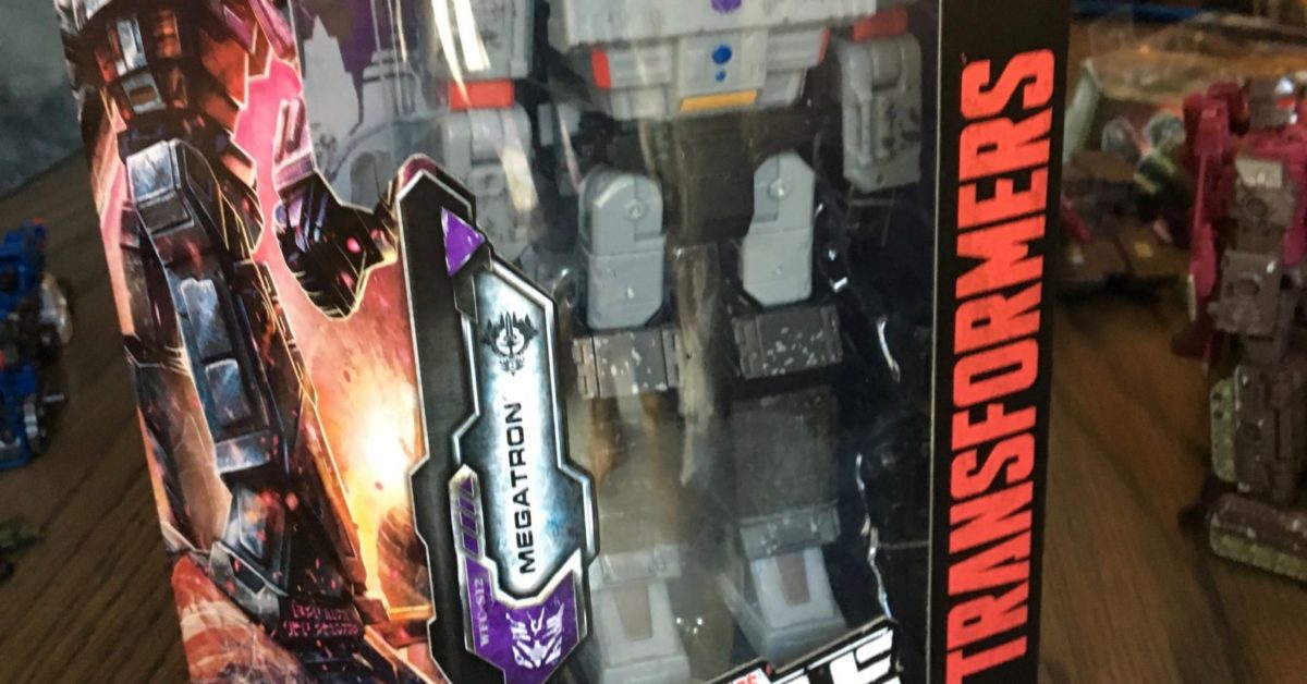 We Take a Look at the New Transformers War For Cybertron: Siege Line ...