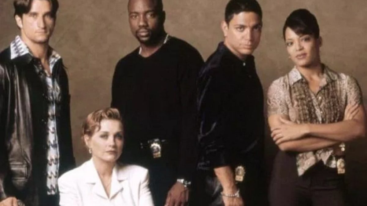 Lauren Velez And Twin