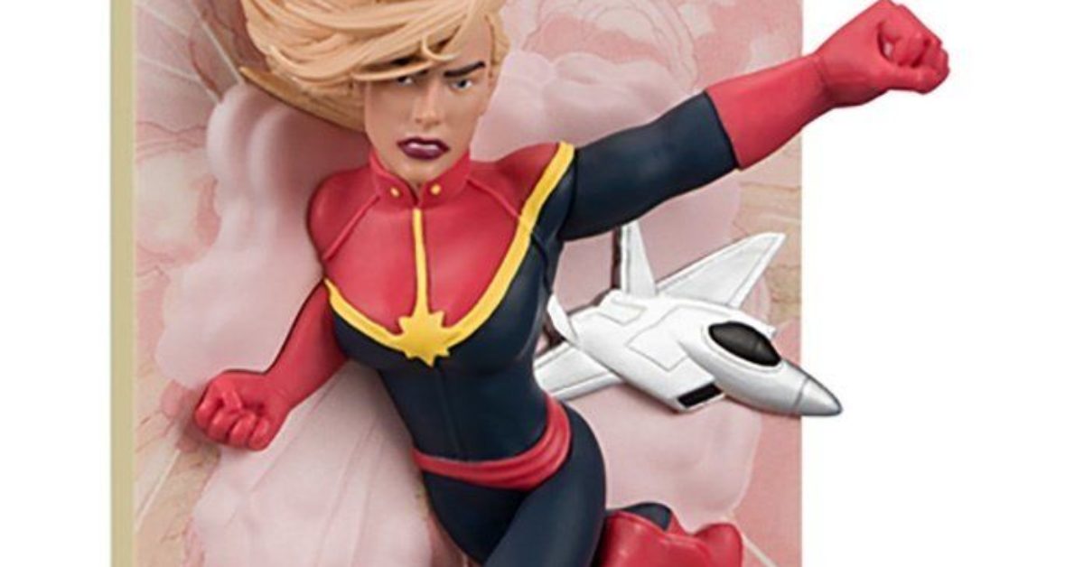 Worries From the Unboxing of March 2019's Cosmic Loot Crate