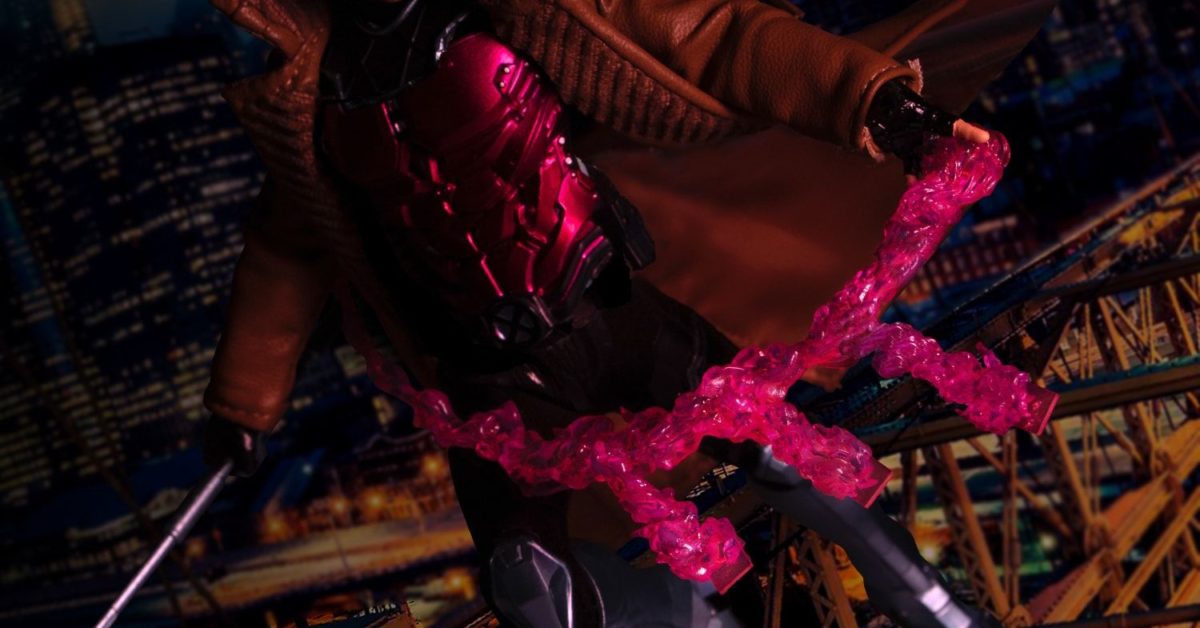 Gambit Shows His Royal Flush In New One:12 Mezco Figure