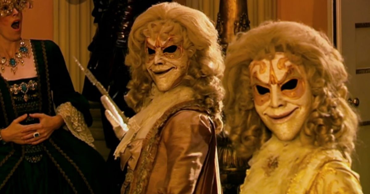 Emily Cook on Doctor Who Rewatch Issues; Neil Gaiman Posts Support