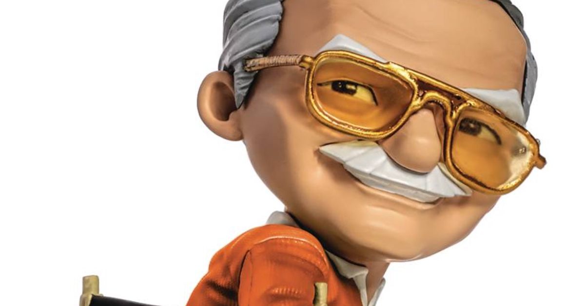 Stan Lee Gets Iron Studios PX Exclusive Directors Chair Statue