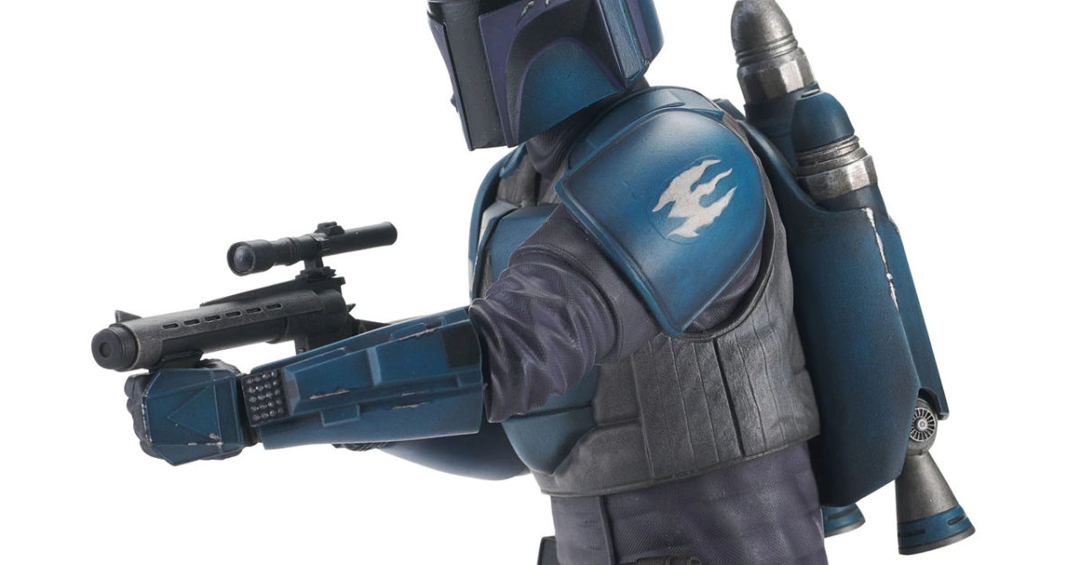 Star Wars Death Watch Is Here to Help With New Gentle Giant Statue