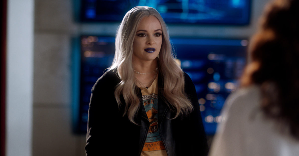 The Flash: Danielle Panabaker "Surprised" by Season 9 Order & More