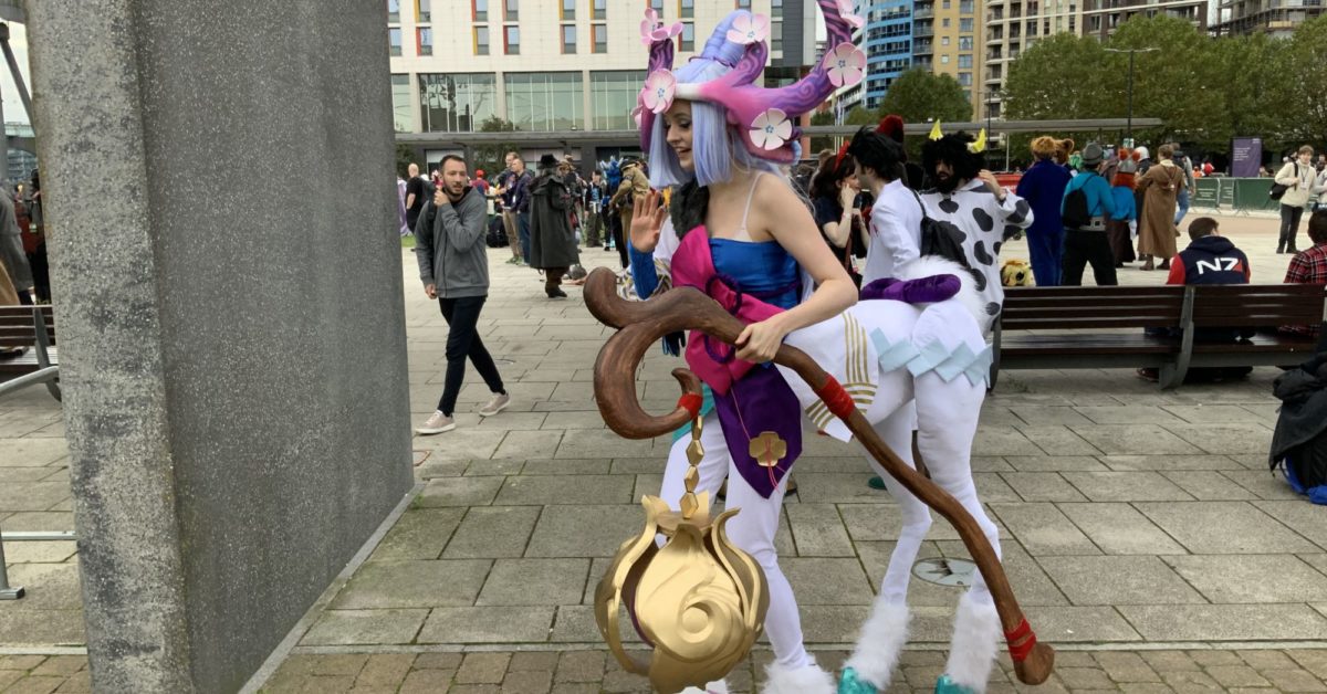 Pony Cosplay in The Daily LITG on the 25th of October, 2021