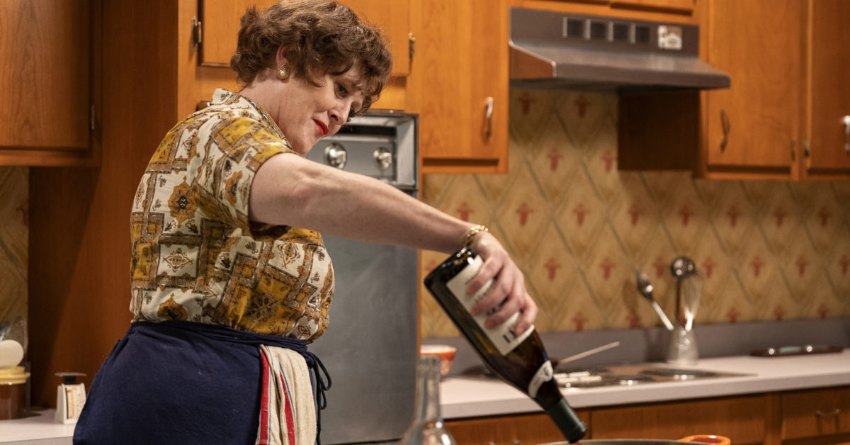 Julia Hbo Max Previews Series Take On Iconic Chef Julia Child S Life