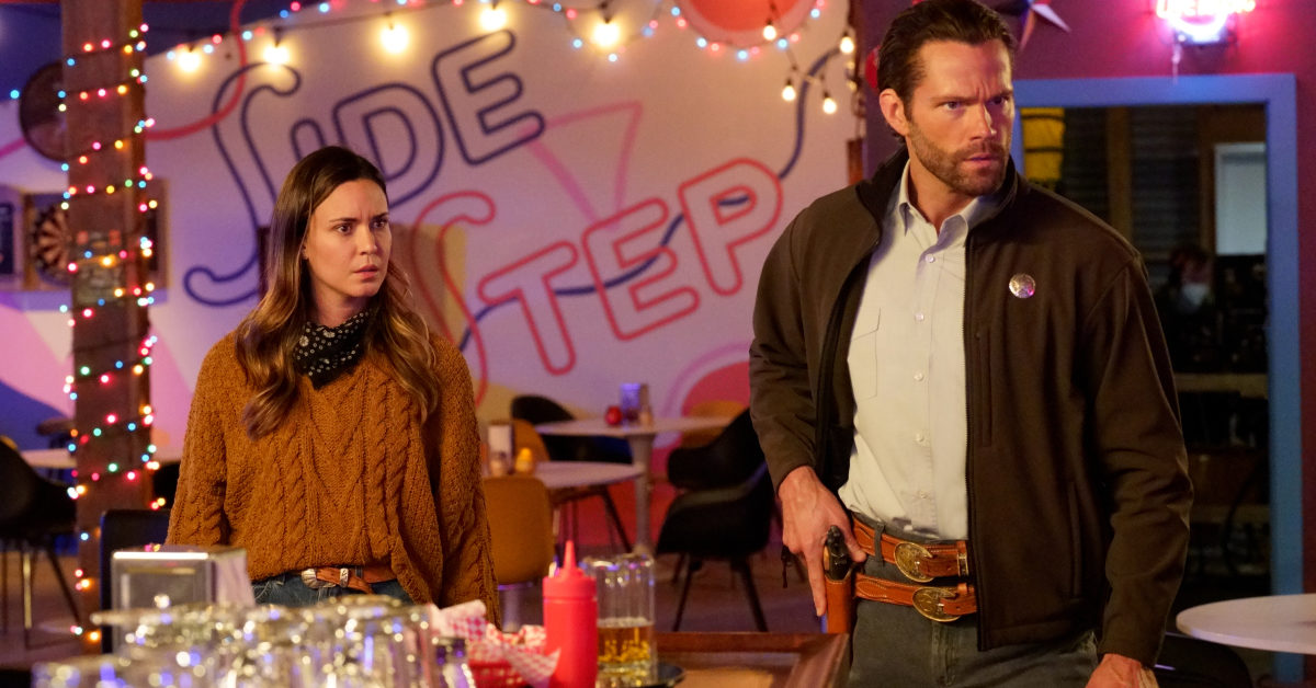 Walker Season 2 "Family War" Teaser; S02E13 & S02E14 Previews