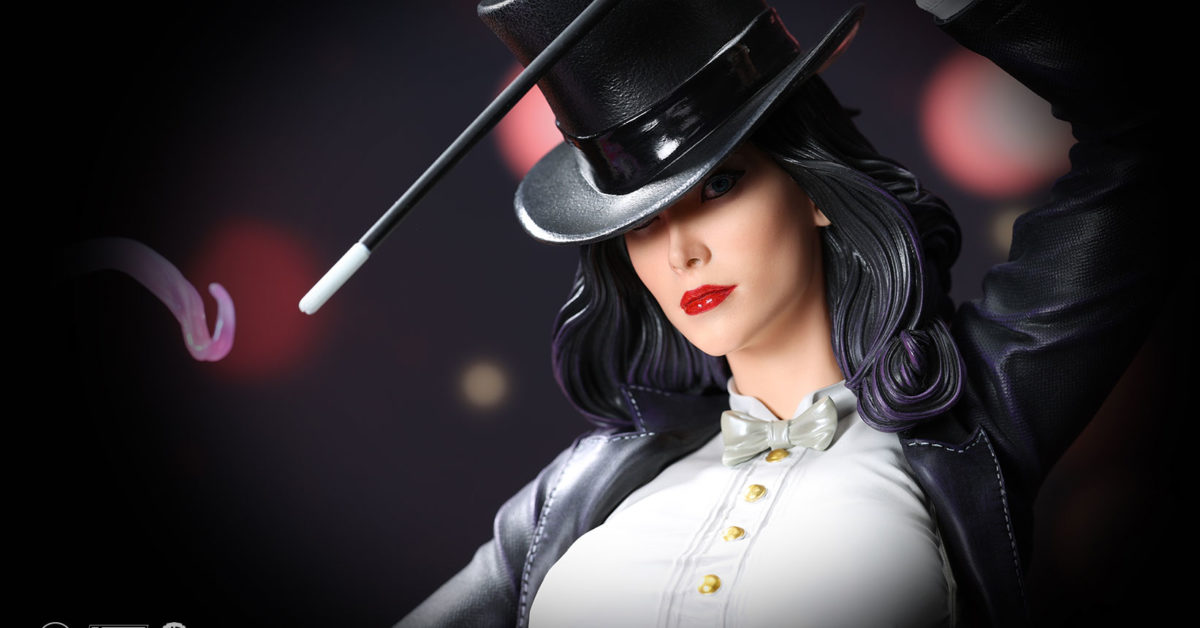 DC Comics Zatanna Shows Us a Magic Trick with XM Studios