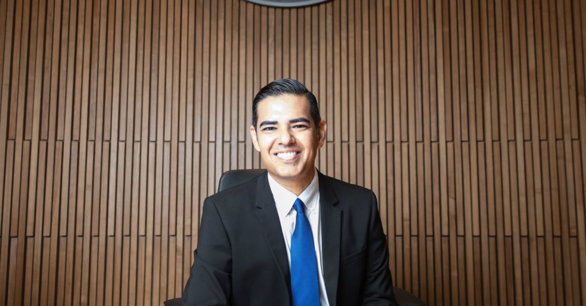 DC-Loving Long Beach Mayor Wants DC to Be More Like Marvel