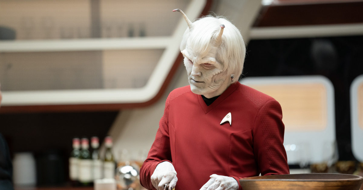 Star Trek: SNW Visually-Impaired Actor Bruce Horak on Playing Hemmer