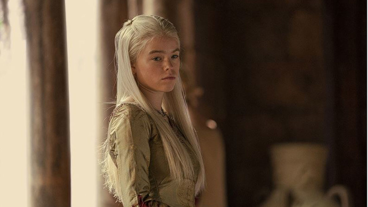 Rhaenyra Targaryen Actress Milly Age 60 Photos - Moonagedaydream.film