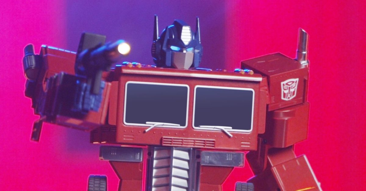 Transformers Optimus Prime Returns to Roboson with Elite Edition Bot