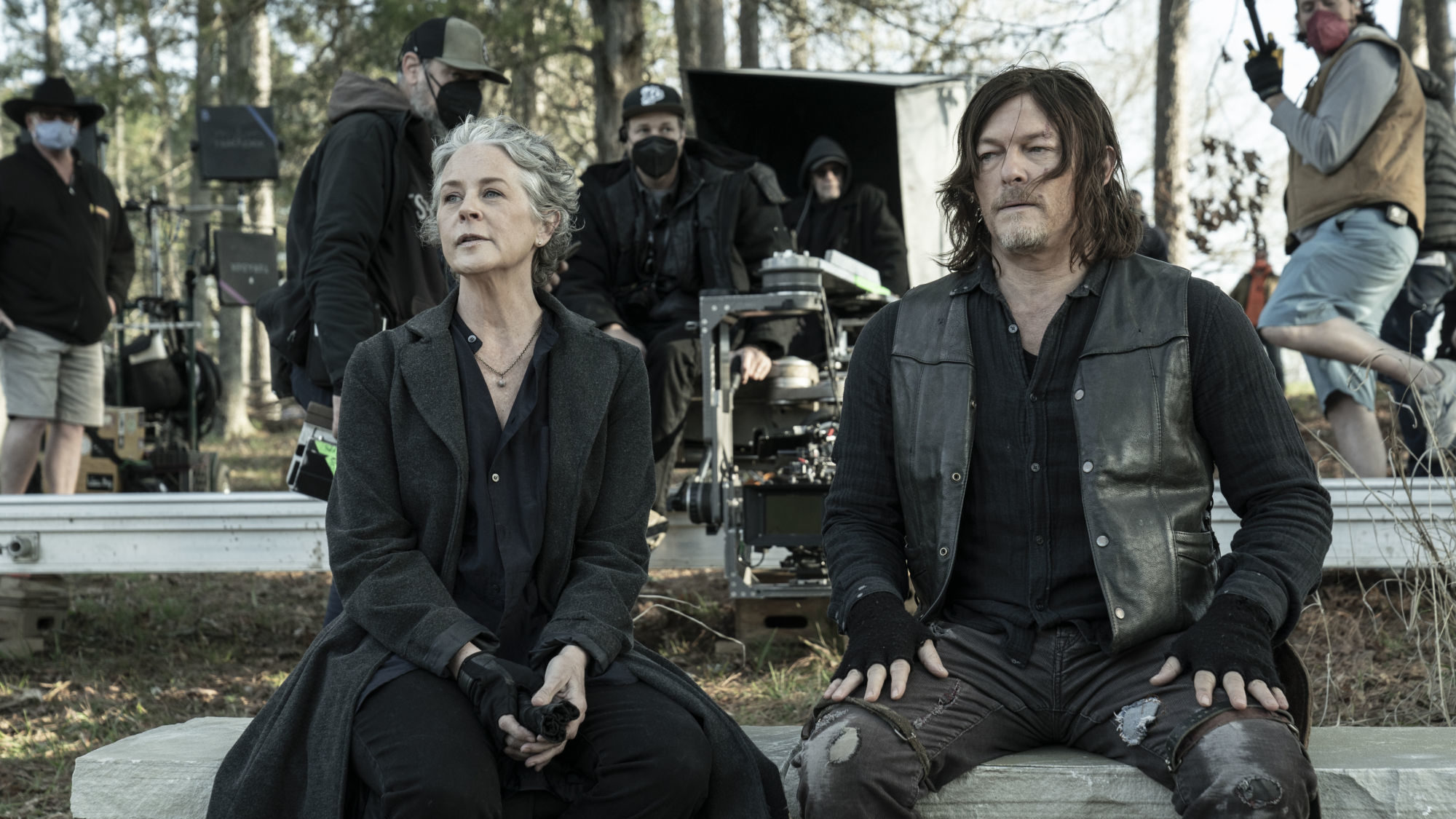 TWD: Daryl Dixon-The Book of Carol: Reedus & McBride's Friendship Test