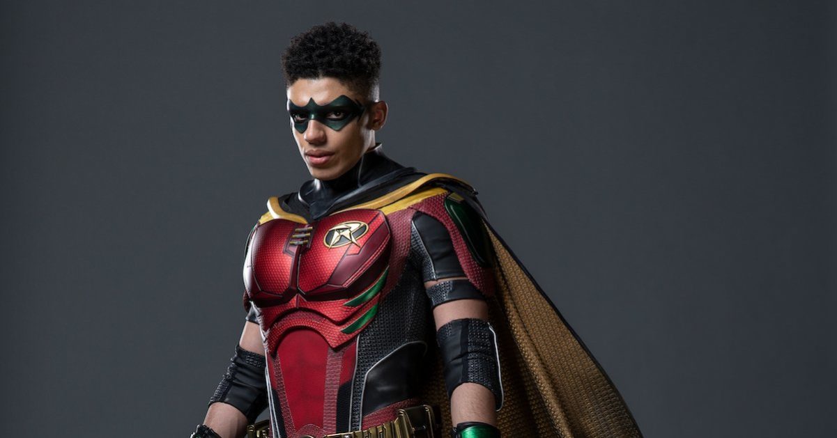 Titans Season 4: Here's a Better Look at Jay Lycurgo's Robin Costume
