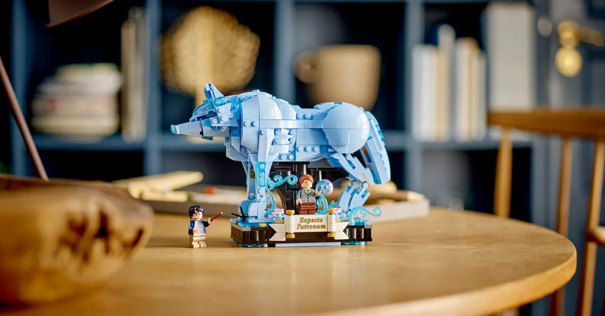 Build Harry Potter and Remus Lupin’s Patronus with LEGO’s Newest Set