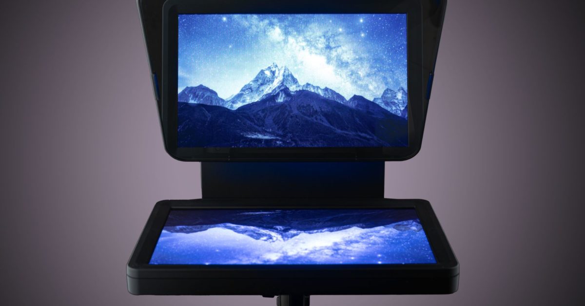 CORSAIR Unveils New Elgato Streamer Teleprompter