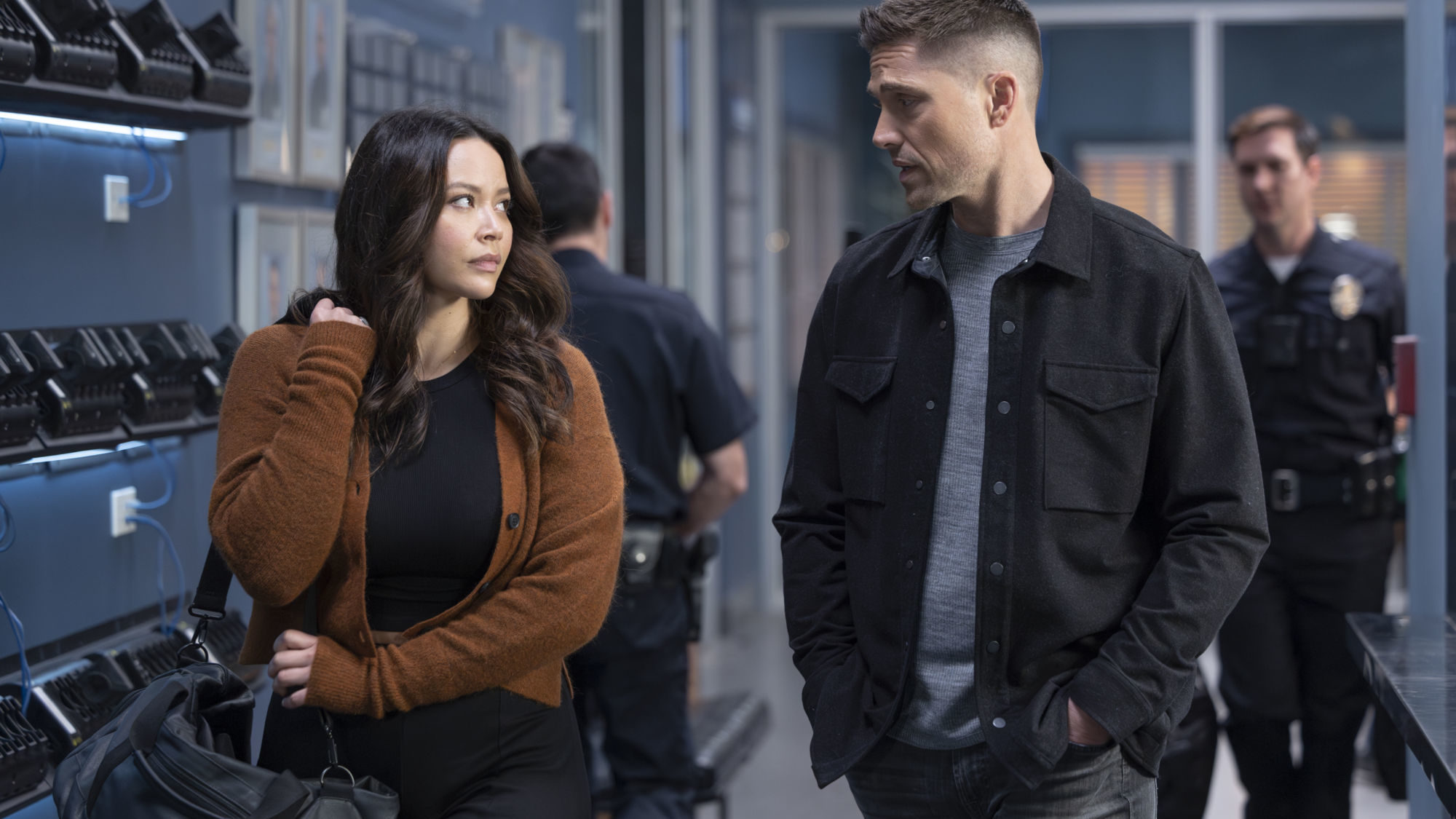 The Rookie Season 7: Eric Winter, Melissa O’Neil Check-In From Filming