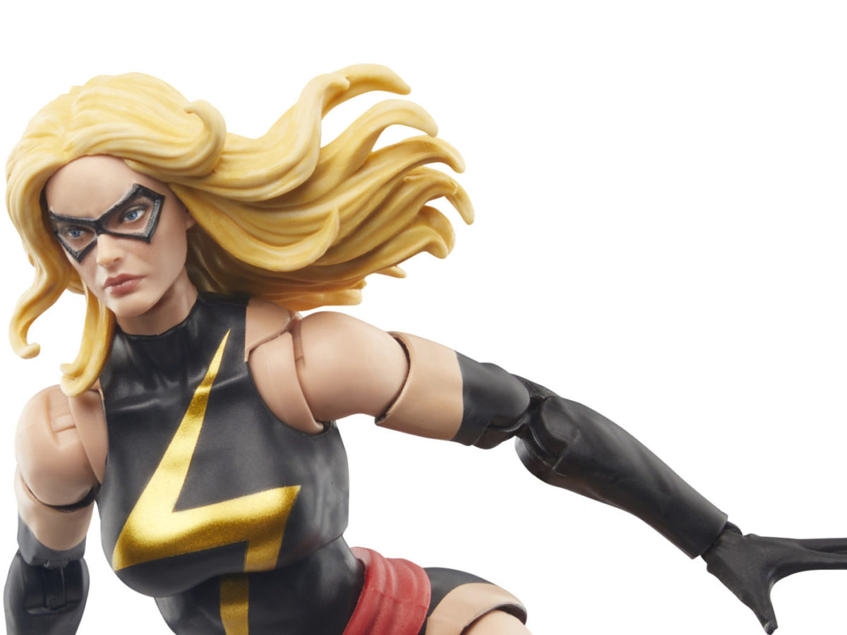 Carol Danvers is Warbird with Hasbro s New Marvel Legends Exclusive