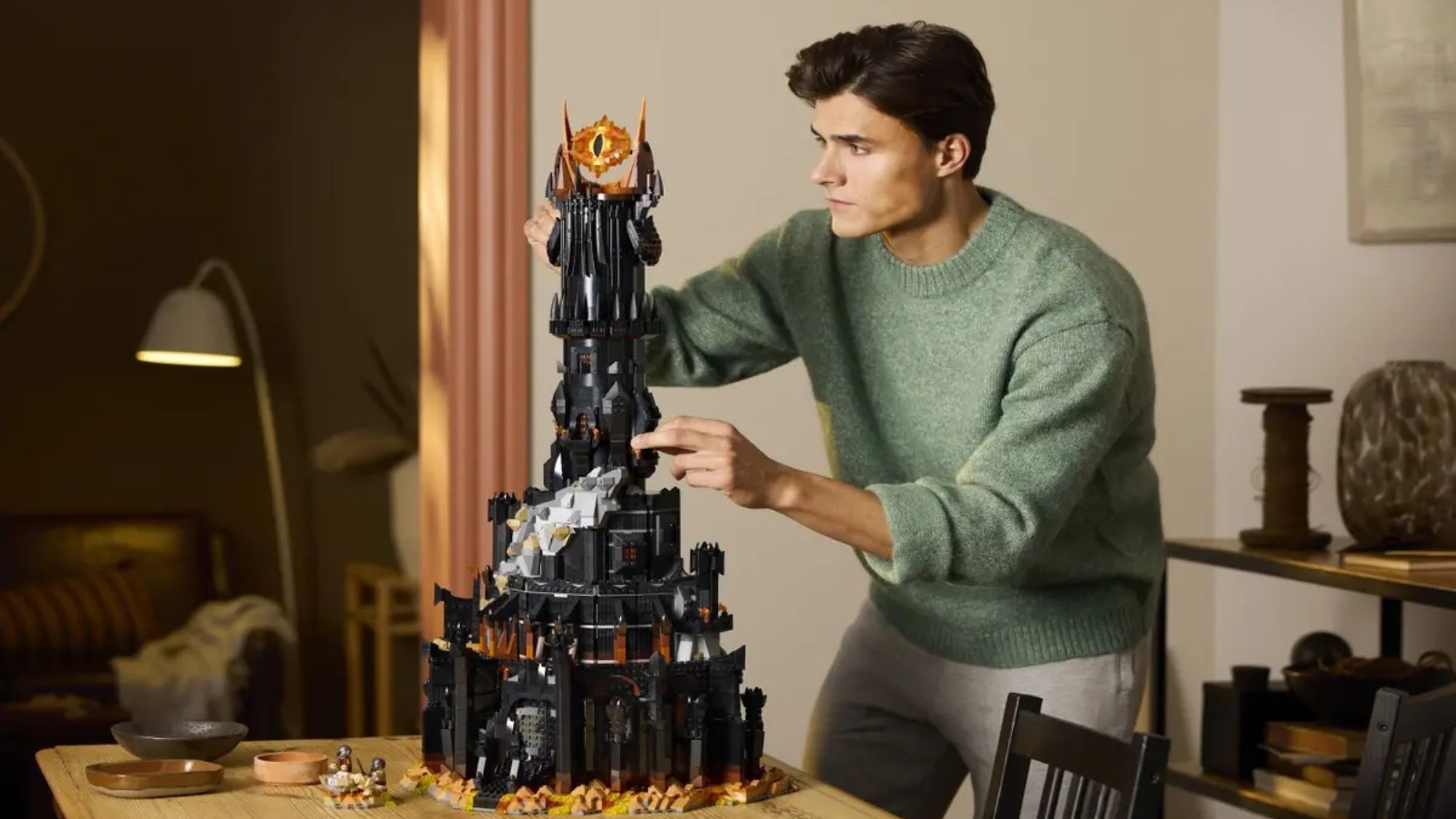 Mordor Awaits with LEGO’s The Lord of the Rings: Barad-dûr Set