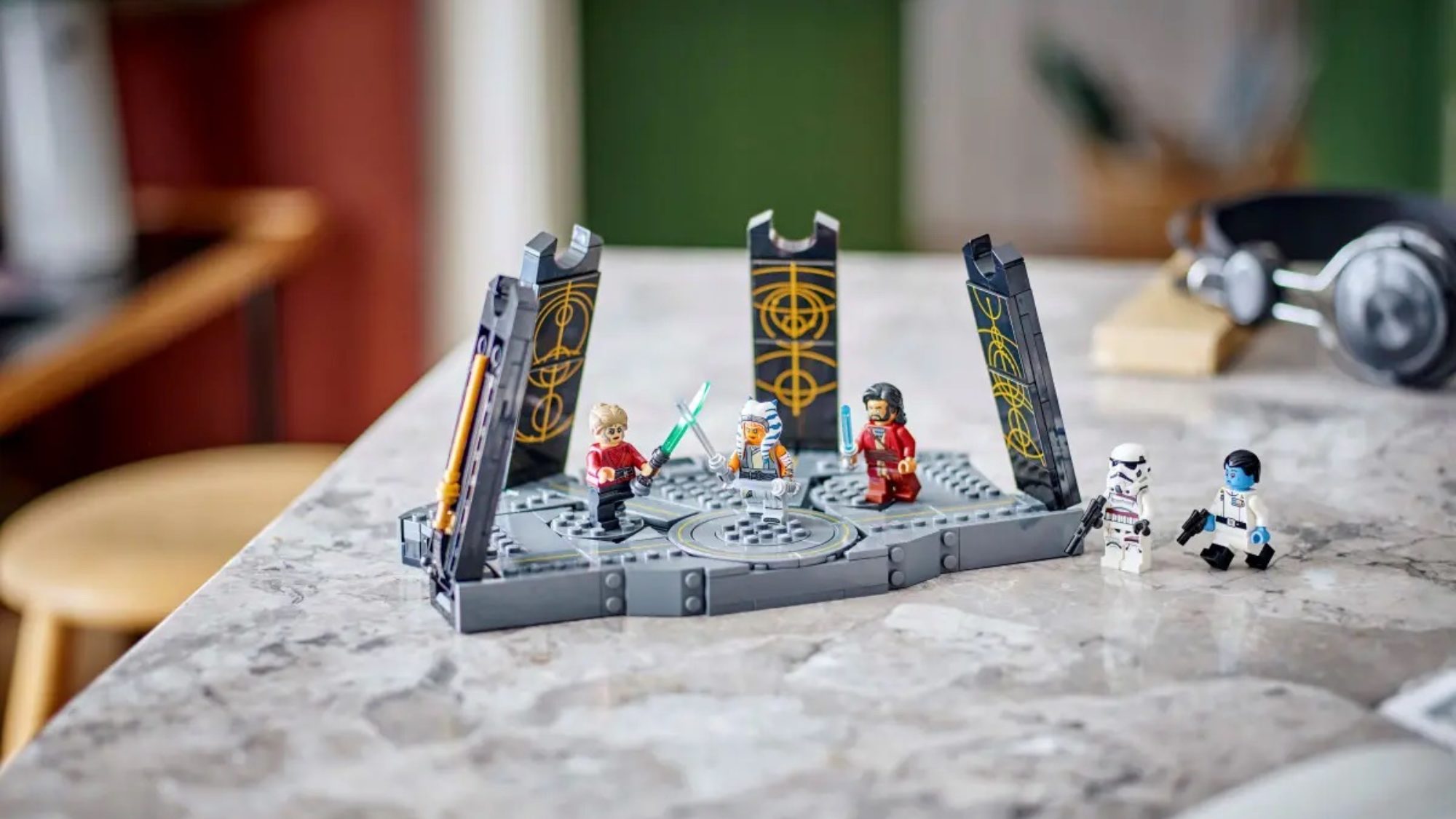 LEGO Reveals New Star Wars: Ahsoka Duel on Peridea Set