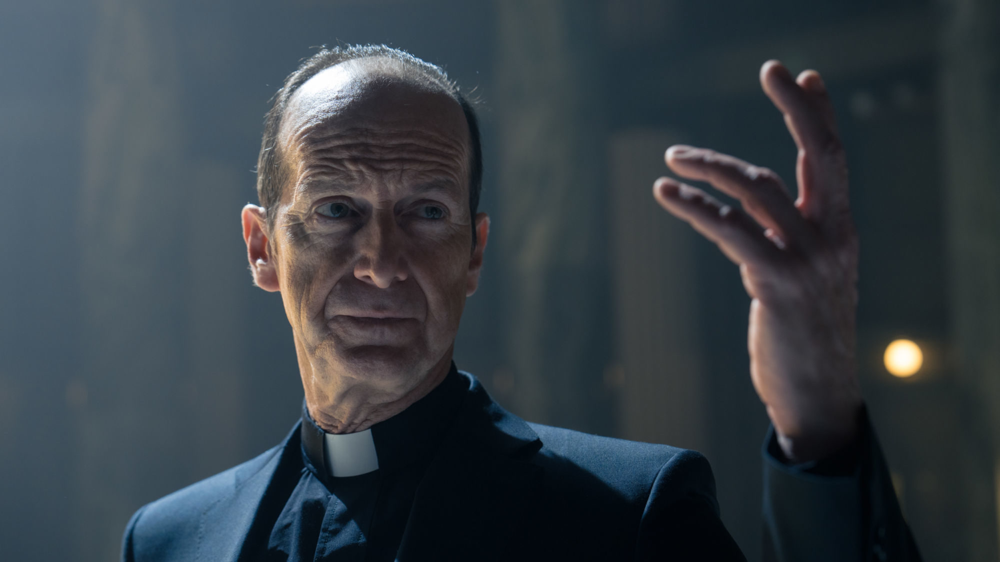 Evil Season 4 E13 "Fear of the Unholy": Denis O'Hare Alert, AHS Fans!