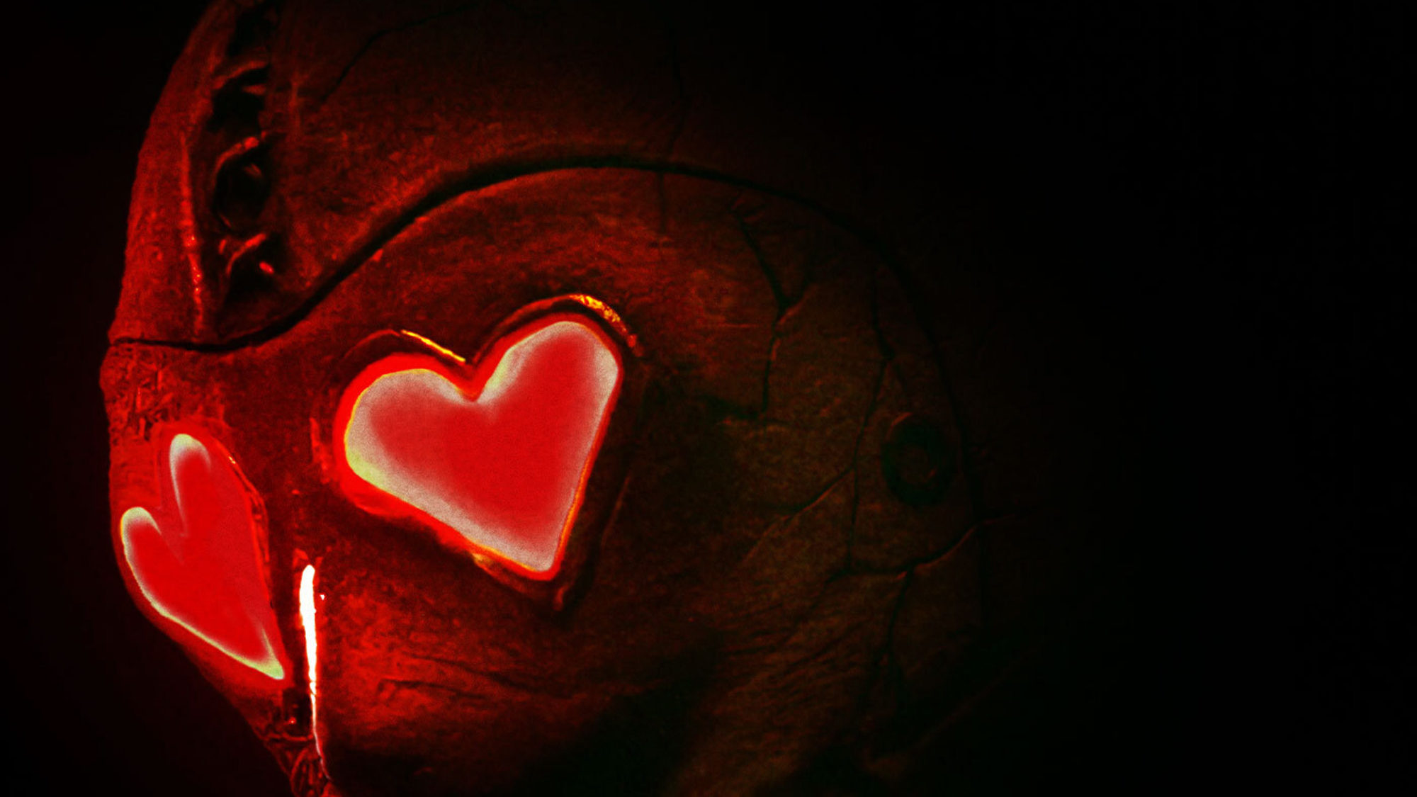 Heart Eyes Full Trailer Has A Lot To Live Up To This Valentine's Day