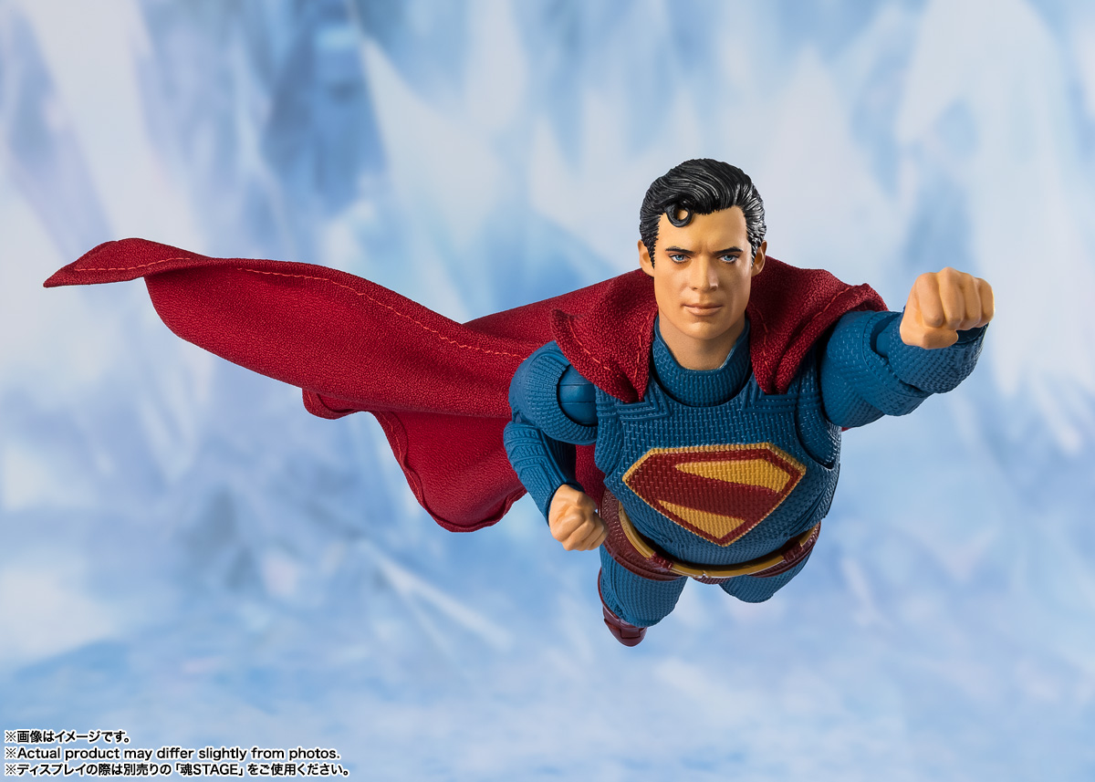 S.H.Figuarts Superman Makes a Landing at Tamashii Nations