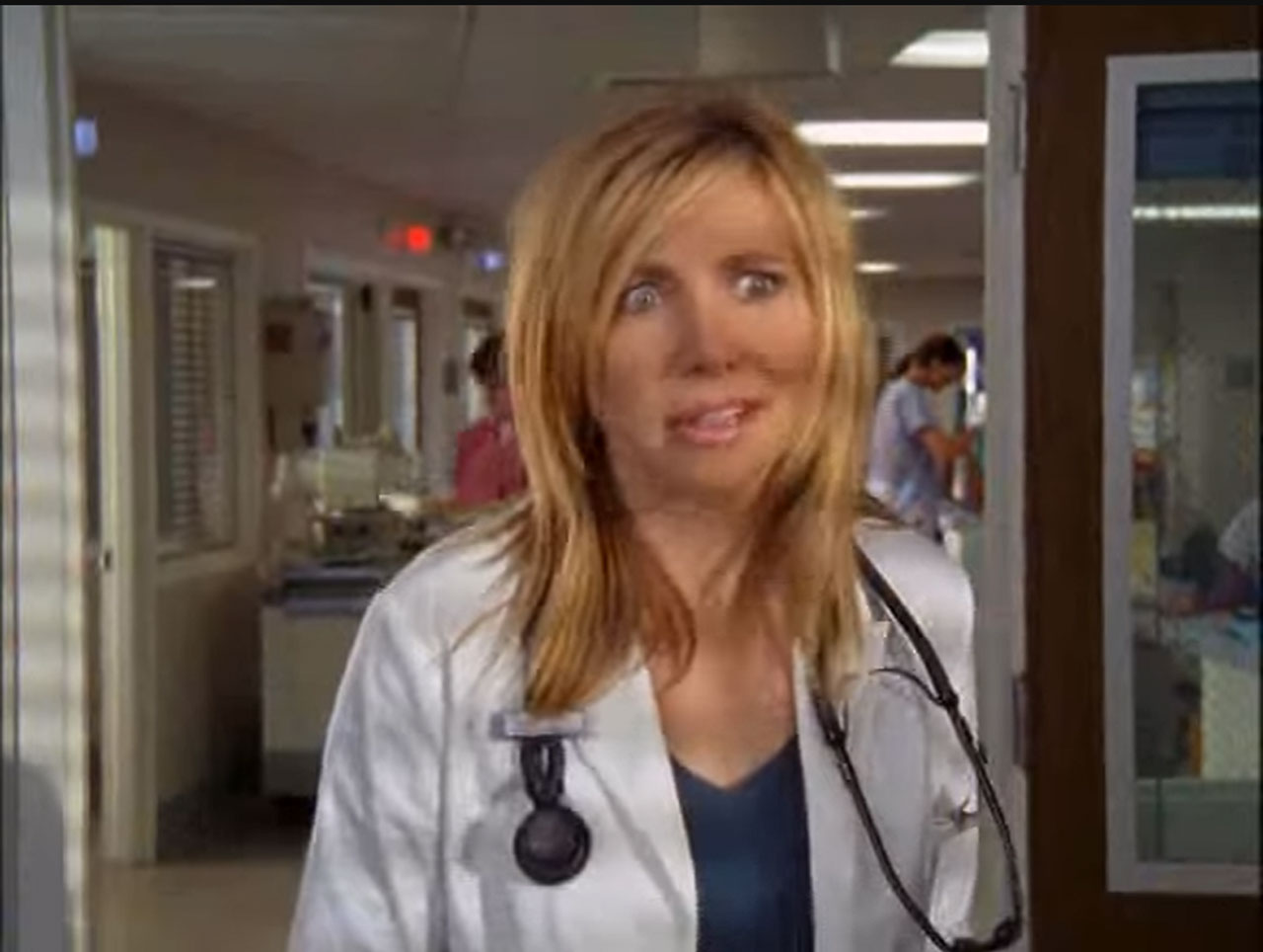 Scrubs Star Sarah Chalke Has "Flashy" Plot Idea for Return Series