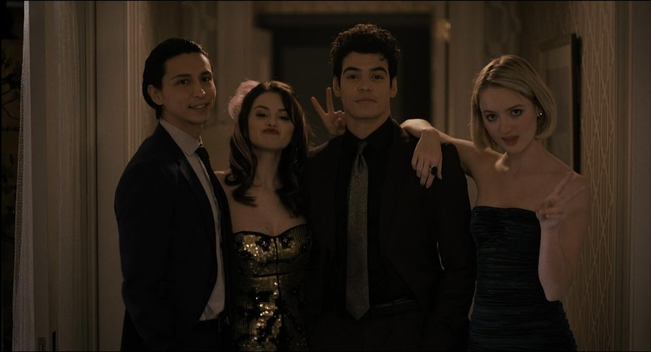 Only Murders in the Building: Aaron Dominguez Talks S01, Show Family