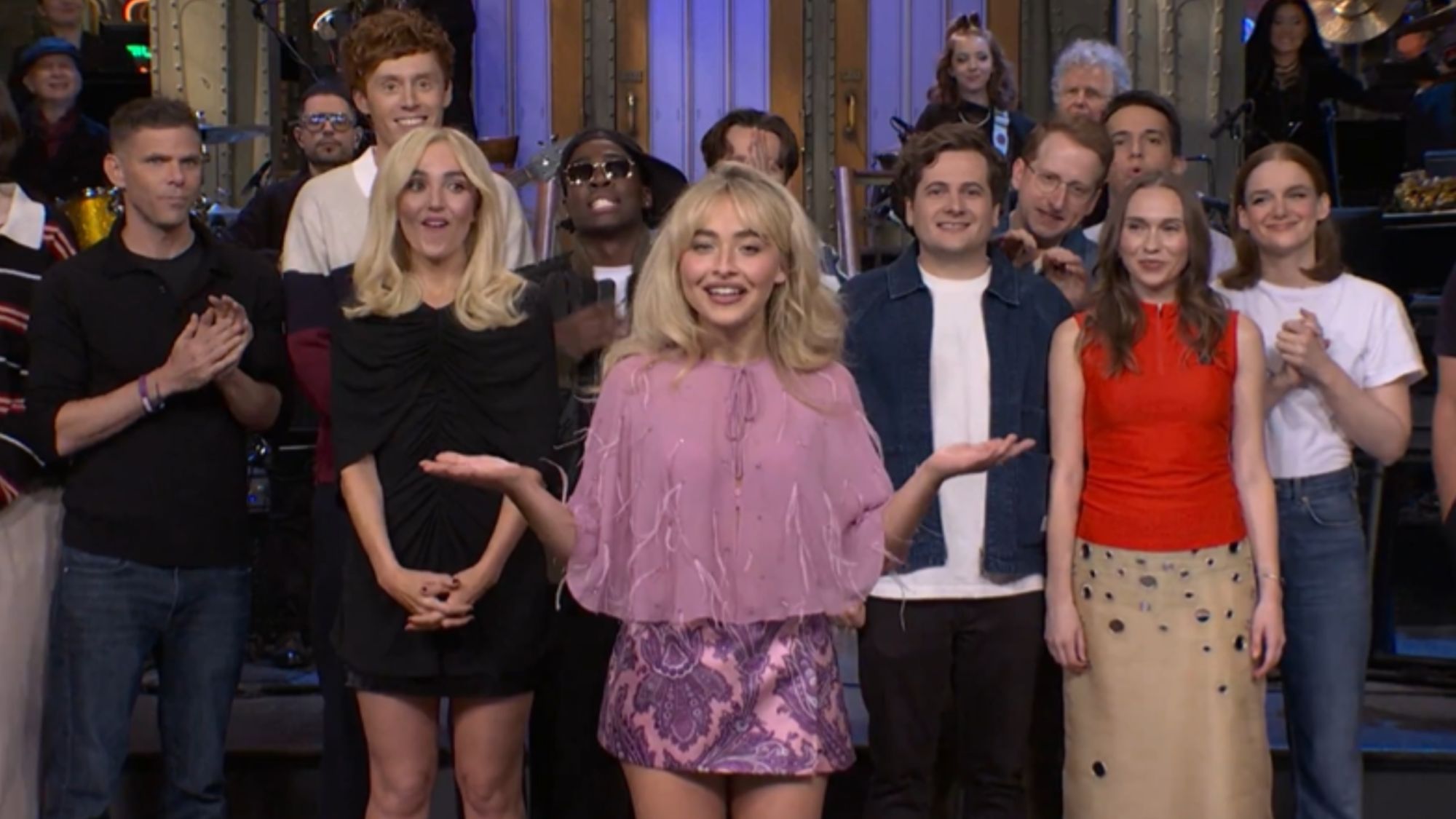 SNL, Sabrina Carpenter Get Off to A Late Start and Never Recover