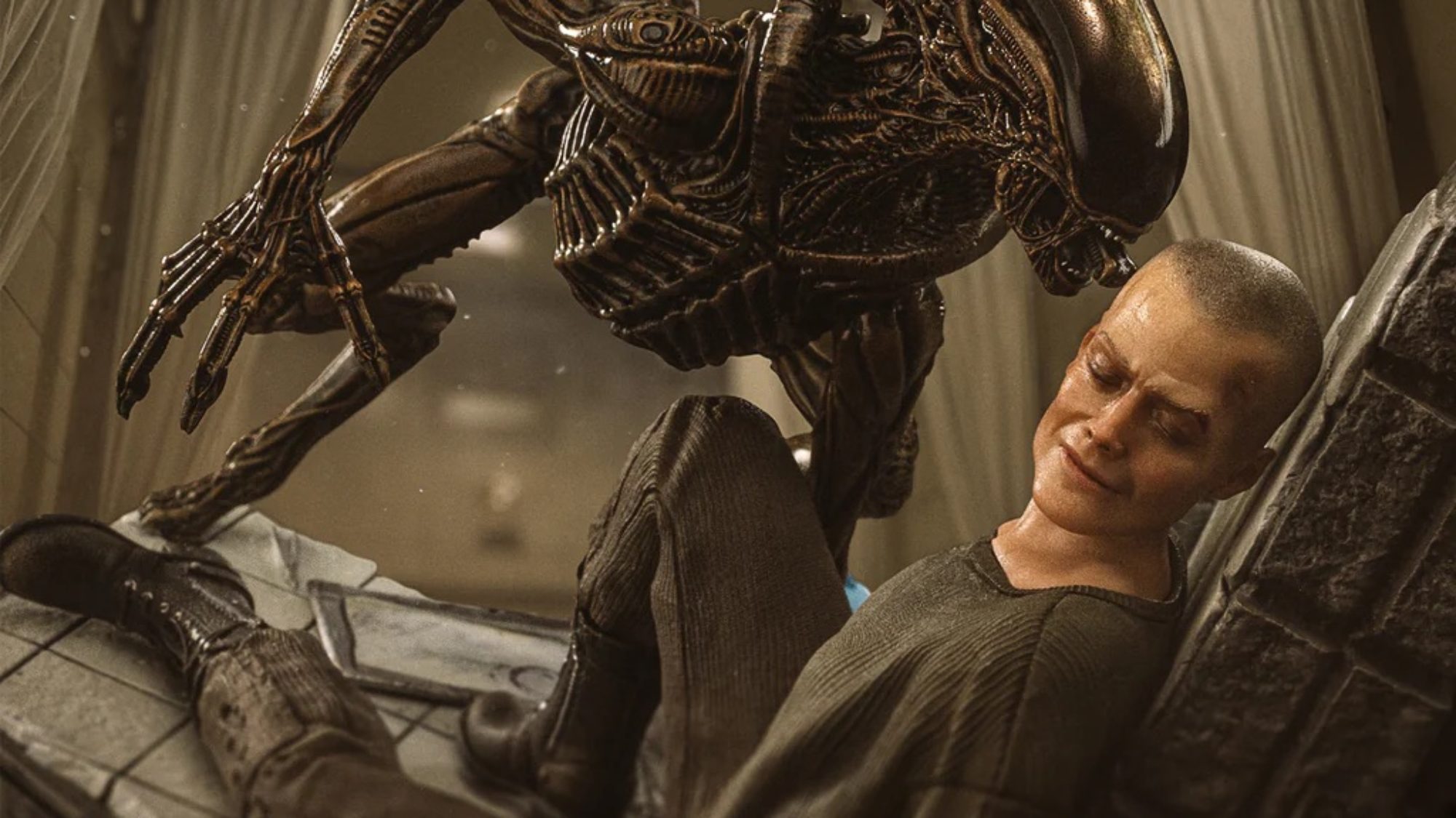 The Dog Alien Returns with Iron Studios New 1/10 Alien 3 Statue